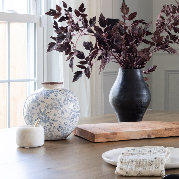 Marble Pinch Pot + Spoon – Pepper + Vetiver