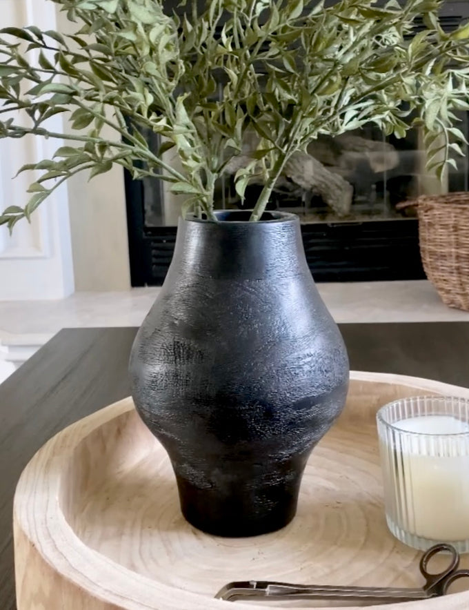 Vases for Flowers | Pepper + Vetiver